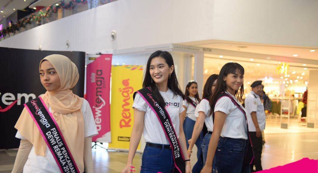 Finalis Dewi Remaja 2019 Buat Persembahan Di KLIA2?