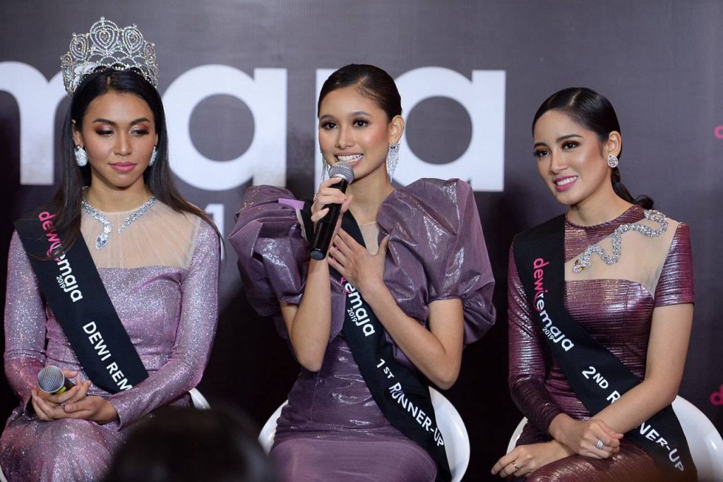 Graduan Undang-Undang UM Raih Gelaran Naib Juara Dewi Remaja 2019