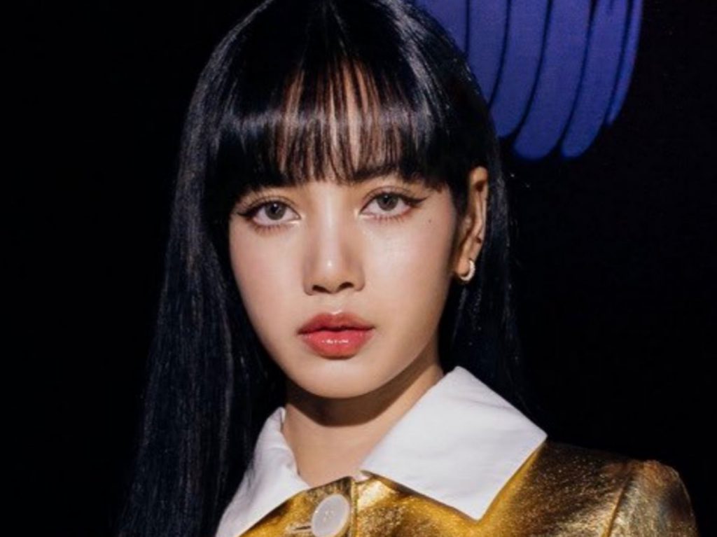 Hangat Sebagai Duta Terbaru Prada, Lisa Blackpink Buatkan Pertunjukan ...