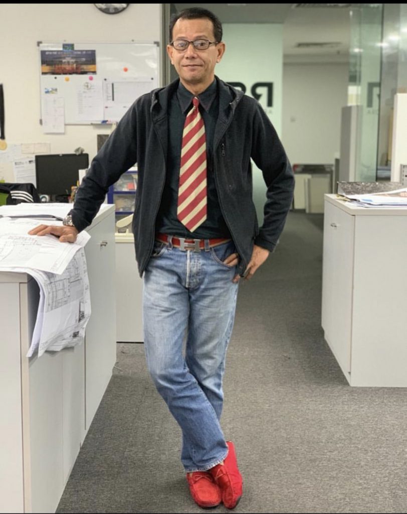 Imbangi Pelajaran Dan Dunia Seni, Azhar Sulaiman Tak Mahu Dilabel Artis ...